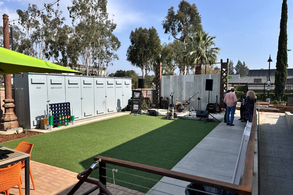 Redlands Public Market opens patio, launches family events